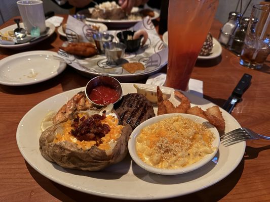 BLACK ANGUS STEAKHOUSE - Updated January 2025 - 510 Photos & 689 ...