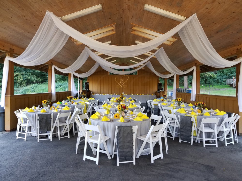 LINEN SENSATION - Updated October 2025 - 14 Photos - 430 South 96th St ...