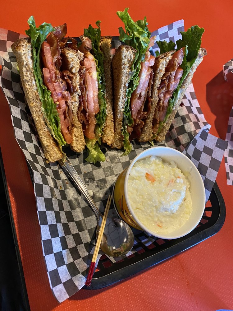 GAMEDAY GRILLE AND PATIO - Updated December 2025 - 42 Photos & 110 ...