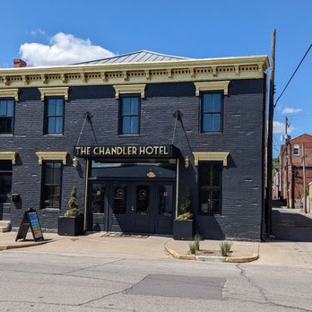 THE CHANDLER HOTEL - Updated December 2025 - 49 Photos - 111 E 2nd St ...