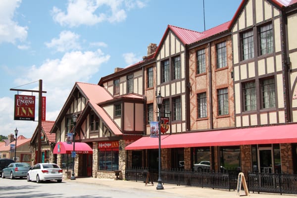 YE OLDE ENGLISH INN - Updated September 2024 - 48 Photos & 30 Reviews ...