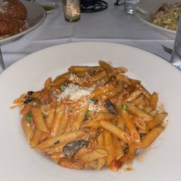 GIANMARCO’S RESTAURANT - 533 Photos & 537 Reviews - 721 Broadway St ...
