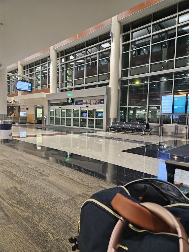 GROOME TRANSPORTATION - Updated October 2025 - 6204 Chuck Ln, Eau ...