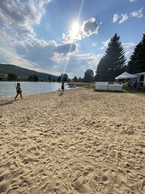 NOTTINGHAM PARK - Updated November 2024 - 29 Photos - 175 Lake St, Avon ...