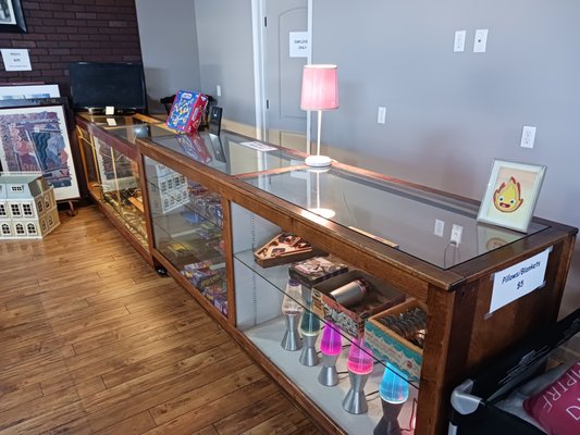 LOST & FOUND THRIFT SHOP - Updated January 2026 - 169 Cohasset Rd ...