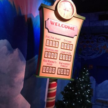 SANTALAND - Updated November 2024 - 207 Photos & 75 Reviews - 157 West ...