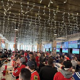 THE BARN HOCKEY BAR - Updated July 2025 - 32 Photos & 44 Reviews - 1659 ...