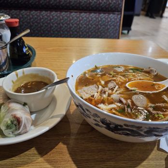PHO 400 - Updated July 2024 - 112 Photos & 120 Reviews - 400 Old Hwy 8 ...