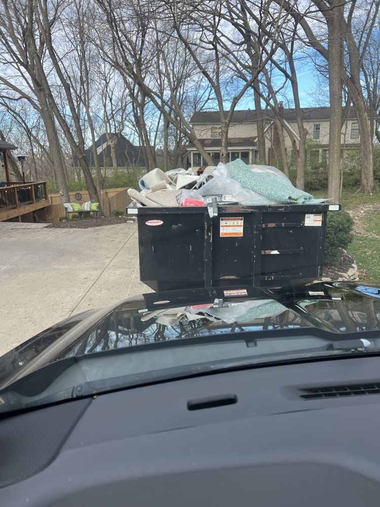 EZ DUMP - Updated November 2025 - 10 Photos - Kansas City, Missouri ...