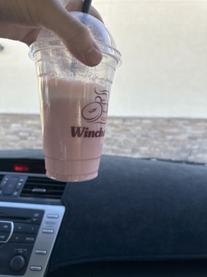 WIN WIN GAS AND WINCHELLS DONUTS - Updated October 2025 - 17 Photos ...