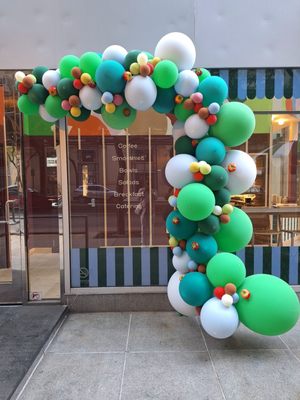 FARE - Updated December 2025 - 11 Photos - 200 N LaSalle Dr, Chicago ...