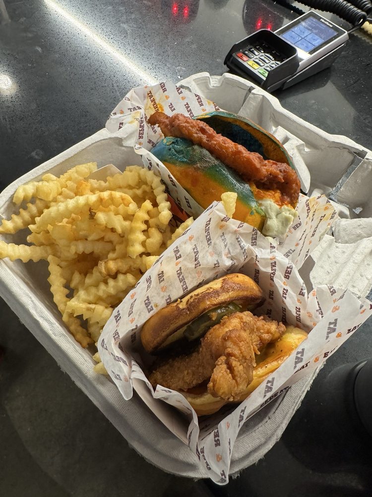 BIG CHICKEN - Updated May 2026 - 2400 Hempstead Turnpike, Elmont, New ...