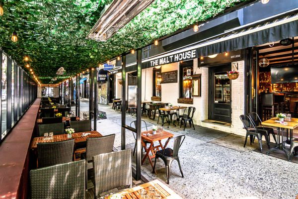 THE MALT HOUSE GREENWICH VILLAGE - Updated July 2024 - 483 Photos & 487 ...