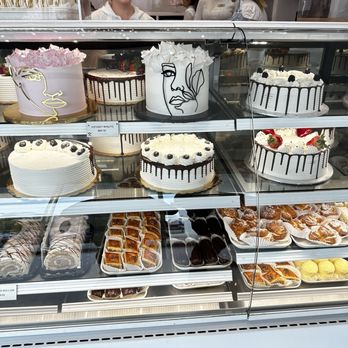 KARINA’S CAKE HOUSE - Updated November 2024 - 1096 Photos & 932 Reviews ...