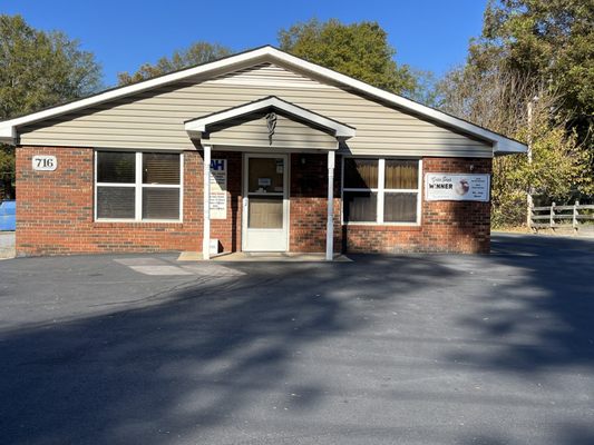 CHEROKEE COUNTY ANIMAL HOSPITAL - Updated December 2025 - 716 S Granard ...