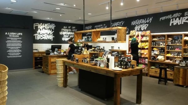 LUSH - Updated June 2024 - 20 Photos & 25 Reviews - 220 Yonge Street ...