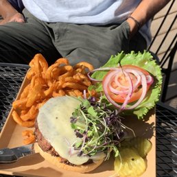 DENALI BREWPUB - Updated December 2025 - 511 Photos & 395 Reviews ...