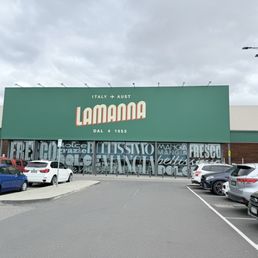 LAMANNA SUPERMARKET - Updated October 2025 - 37 Photos & 15 Reviews - 10 English St, Essendon ...