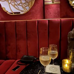 SCARLET LOUNGE - Updated July 2025 - 57 Photos & 91 Reviews - 468 ...