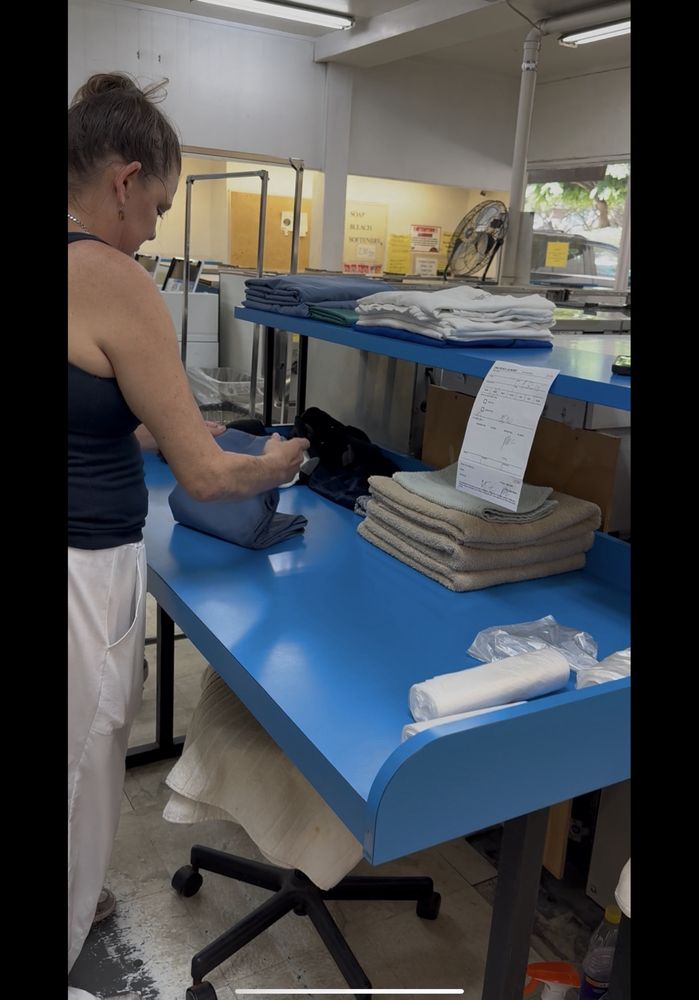 ENA LAUNDRY - Updated May 2026 - 71 Photos & 222 Reviews - 478 Ena Rd ...