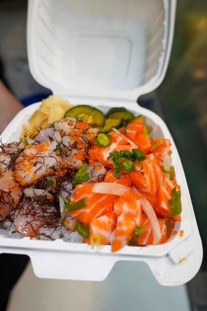 MORNING CATCH - OAHU MARKET - Updated January 2026 - 483 Photos & 243 ...