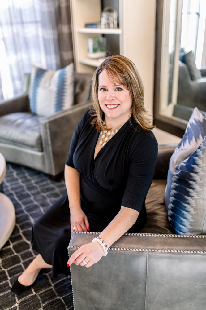 THE DEEVY GROUP - COMPASS - Updated October 2024 - 22 Photos - 6849 Old ...