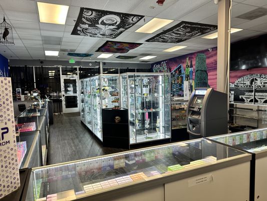 DEJA VU VAPES - Updated May 2026 - 17 Photos - 420 E 120th Ave ...