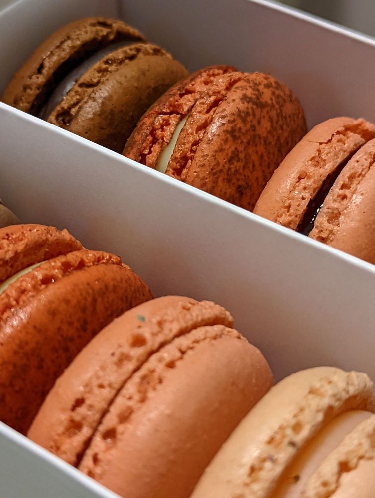 WOOPS MACARONS - Updated December 2025 - 21 Photos - 13350 Dallas Pkwy ...
