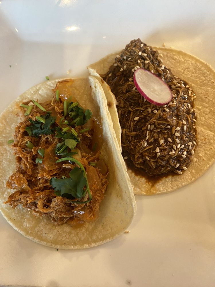 CASA MEXICO - Updated December 2025 - 10 Photos - 226 Preston Street ...