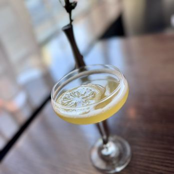 DEUXAVE - Updated March 2025 - 1044 Photos & 702 Reviews - 371 ...