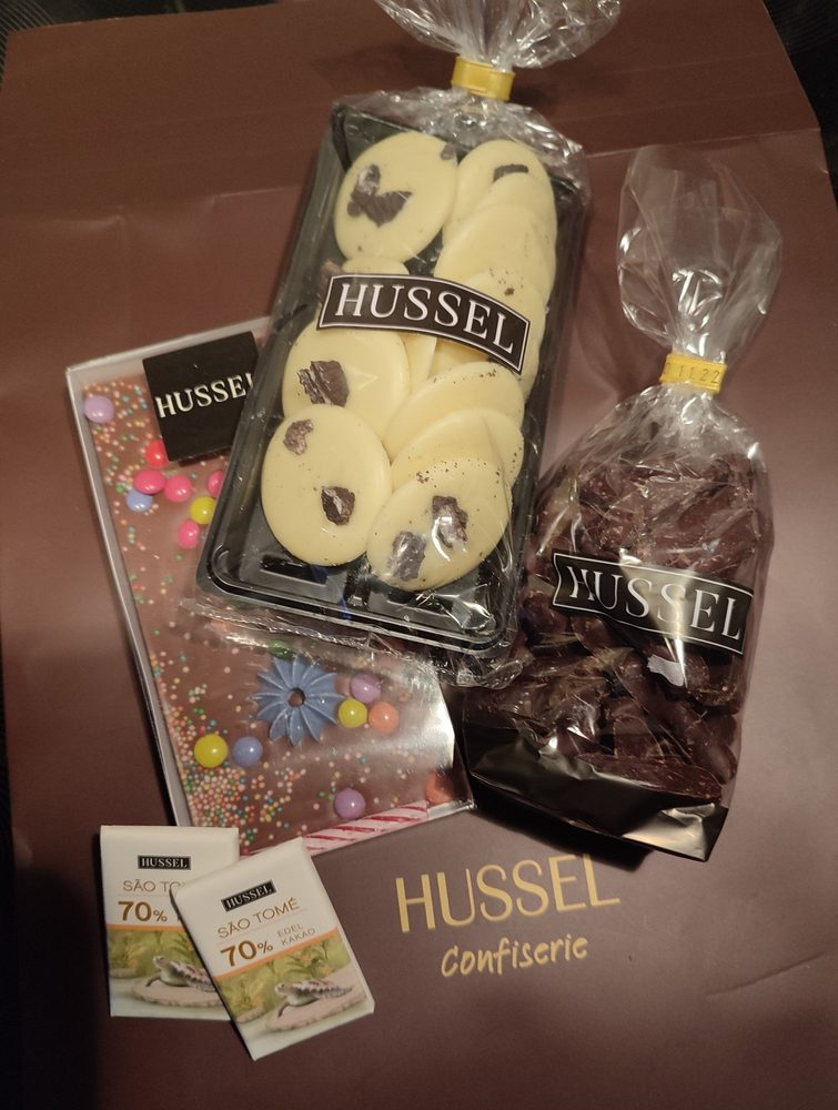 HUSSEL CONFISERIE - Candy Store at Europa-Allee 6, Frankfurt am Main ...