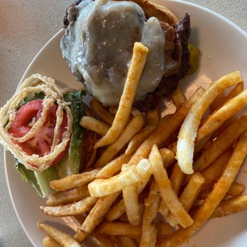 SWAMPERS BAR & GRILLE - Updated July 2024 - 75 Photos & 64 Reviews - 10 ...