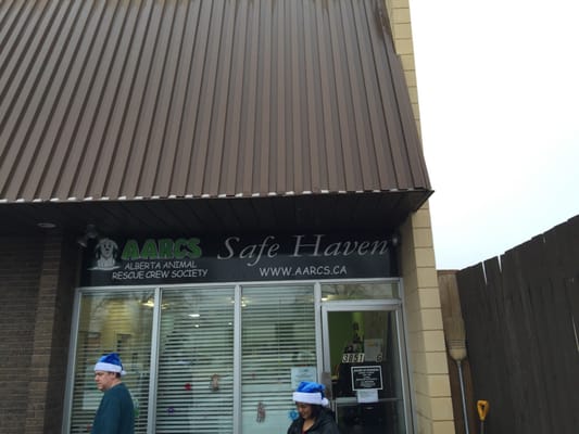 ALBERTA ANIMAL RESCUE CREW SOCIETY - Updated November 2024 - 11 Reviews ...