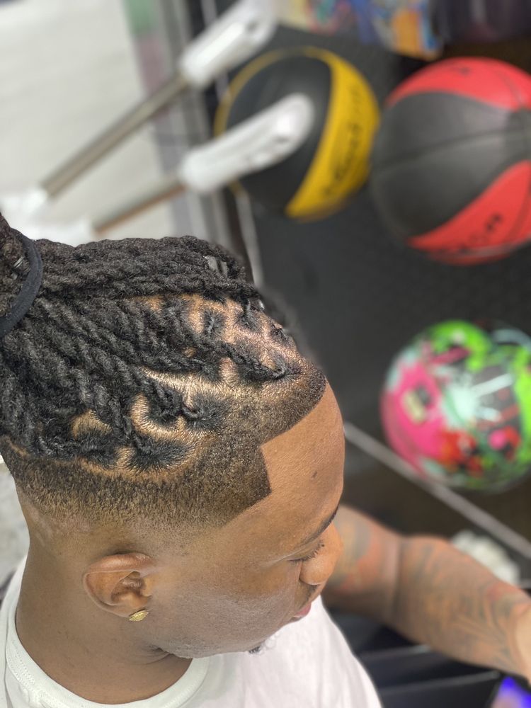 KUZY CUTS BARBERSHOP - Updated December 2024 - 3814 White Plains Rd ...