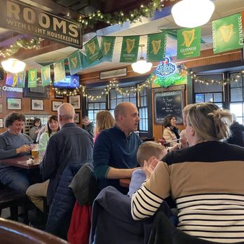 C VIEW INN - Updated December 2025 - 181 Photos & 230 Reviews - 1380 ...