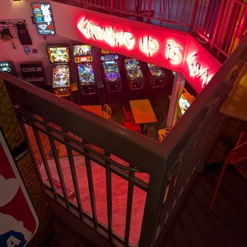 QUARTERS ARCADE BAR - Updated December 2025 - 61 Photos & 20 Reviews ...