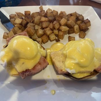 SHINE CAFE - Updated June 2024 - 129 Photos & 102 Reviews - 6024 ...