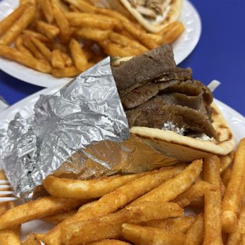 GEORGE’S FAMOUS GYROS - Updated July 2025 - 481 Photos & 641 Reviews ...