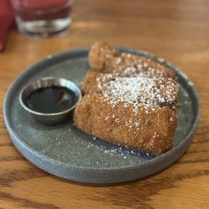 BRIDGE STREET BOOKS - 22 Photos & 71 Reviews - 2814 Pennsylvania Ave NW ...