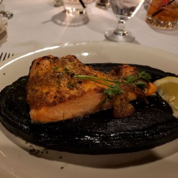 HOBNOB - Updated July 2025 - 376 Photos & 359 Reviews - 277 Sheridan Rd ...