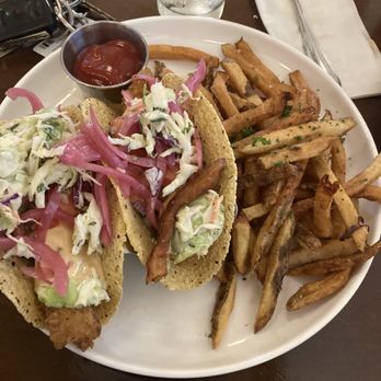 CENTER SQUARE GRILL - 436 Photos & 639 Reviews - 84 Center Sq, East ...