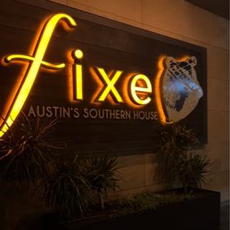 FIXE AUSTIN’S SOUTHERN HOUSE - Updated December 2025 - 1371 Photos ...