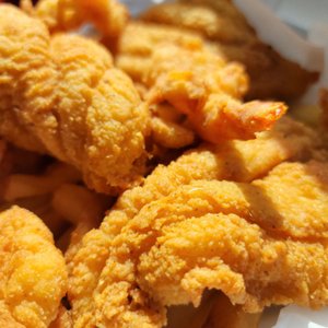 BAYSEAS CATFISH RESTAURANT - Updated July 2024 - 138 Photos & 139 ...