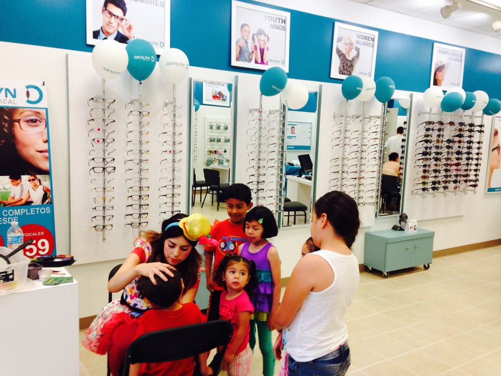 DEVLYN OPTICAL - Updated December 2025 - 11 Photos - 8401 Van Nuys Blvd ...