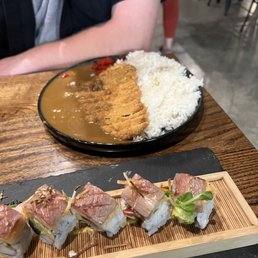 ZUNDO - Updated October 2025 - 211 Photos & 98 Reviews - 127 W Tiverton ...