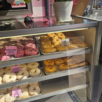TREJO’S COFFEE & DONUTS - Updated August 2025 - 1466 Photos & 717 ...