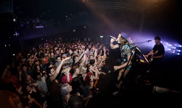 BUTTON FACTORY - Updated October 2025 - 25 Photos & 42 Reviews - Curved ...