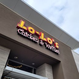 LO-LO’S CHICKEN AND WAFFLES - Updated April 2025 - 3168 Photos & 3375 ...