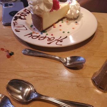 THE CHEESECAKE FACTORY - Updated December 2024 - 1034 Photos & 943 ...