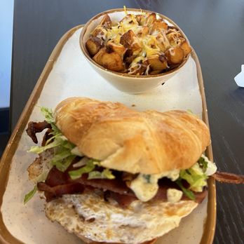 BRUNCHES - Updated March 2025 - 89 Photos & 33 Reviews - 200 Crossroads ...